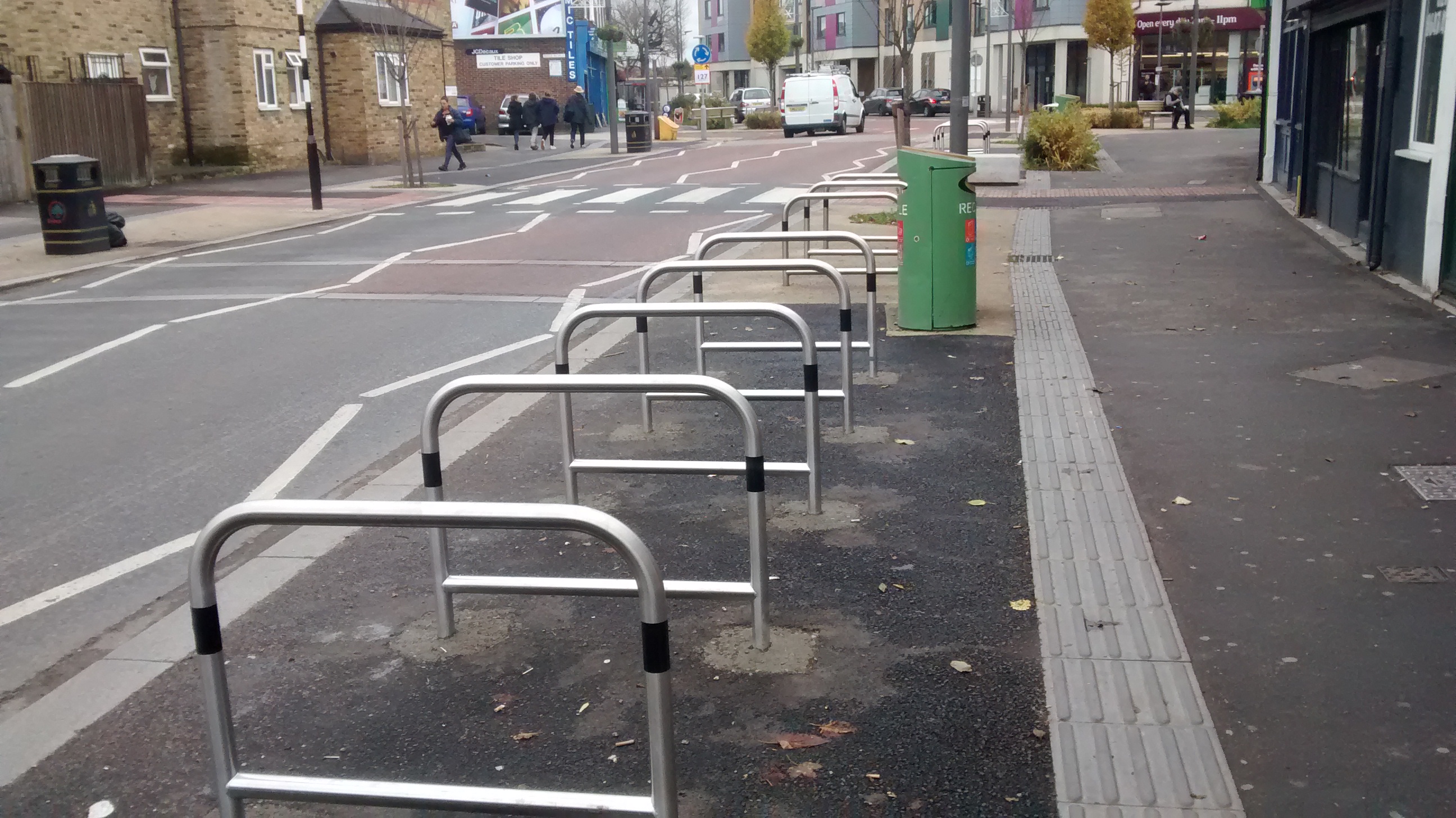 Felnex crossing and Hackbridge parking | Get Sutton Cycling